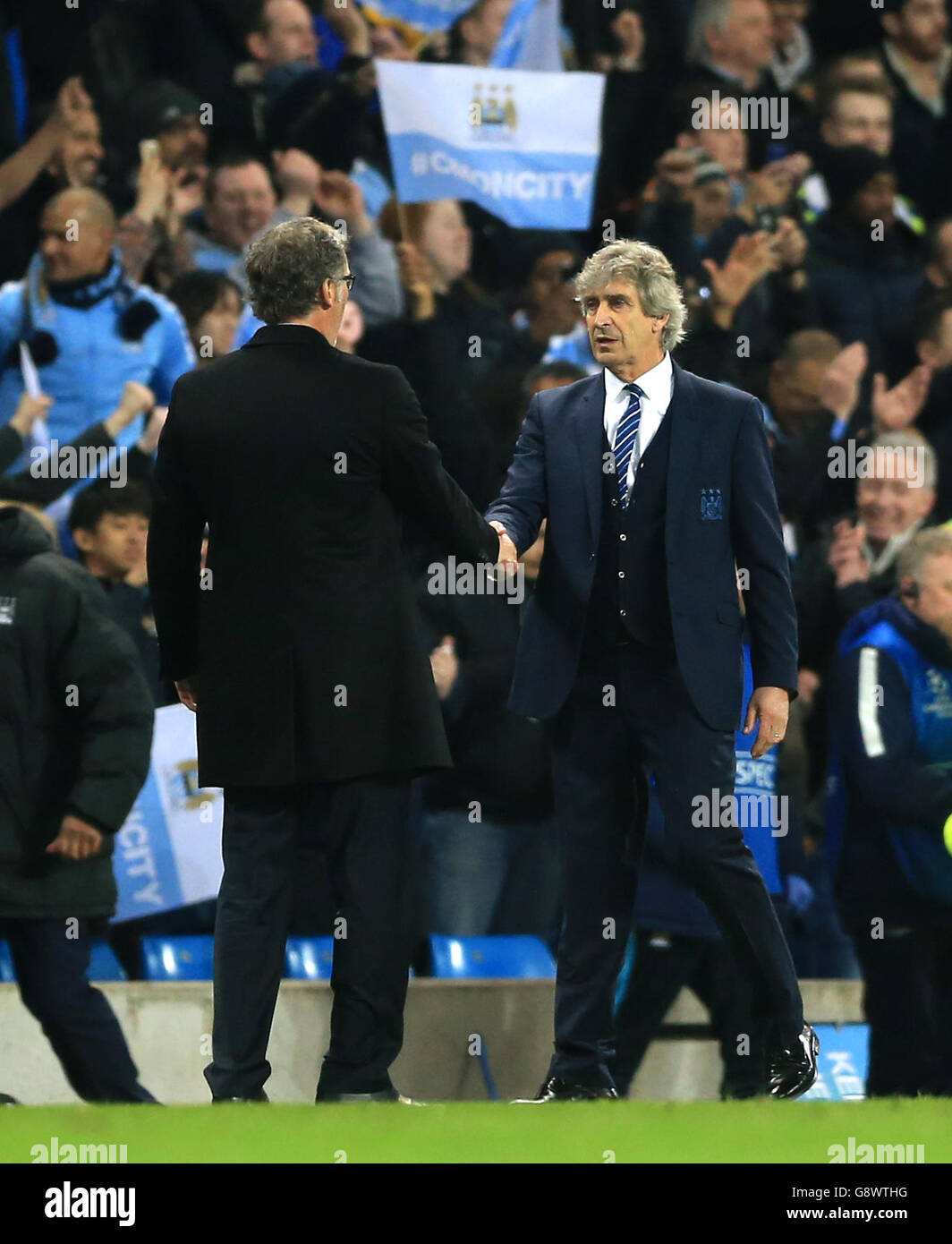 Manager paris saint germain laurent blanc hi-res stock photography and ...