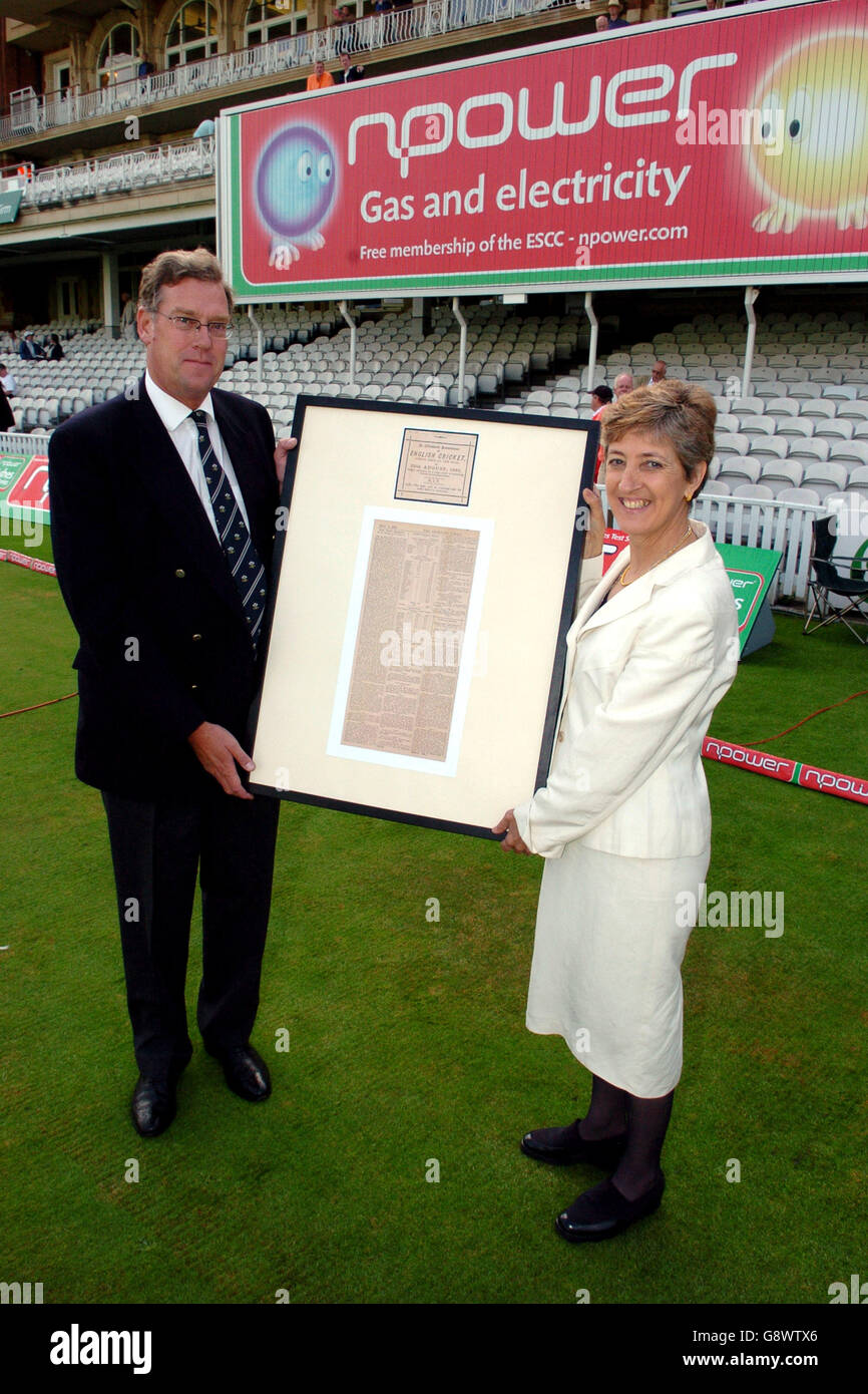Surrey CCC Chief Executive Paul Sheldon with the Mock obituary in the ...