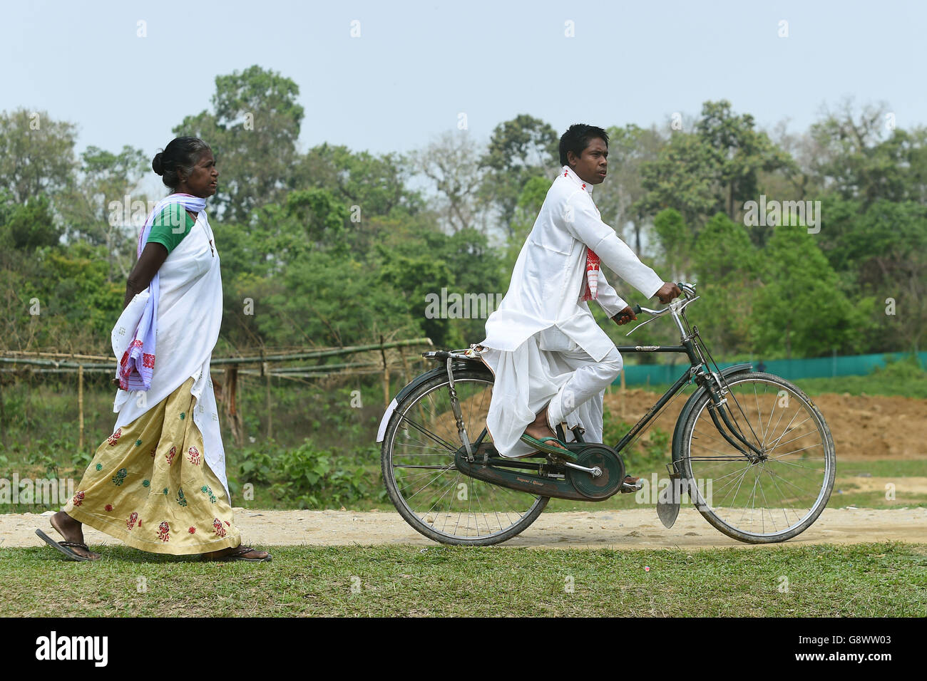Villagers in pan bari village hi-res stock photography and images - Alamy