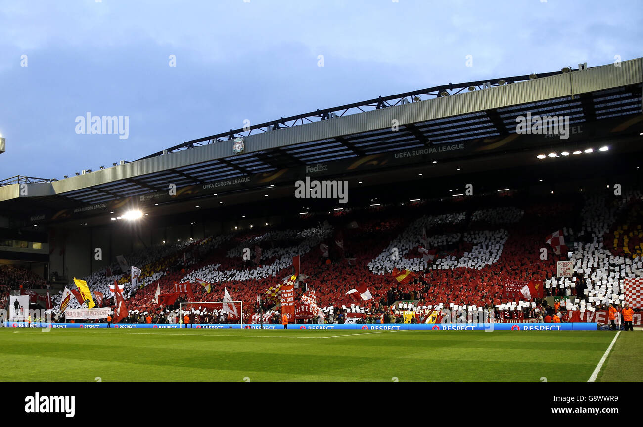 Kop anfield fans hi-res stock photography and images - Alamy