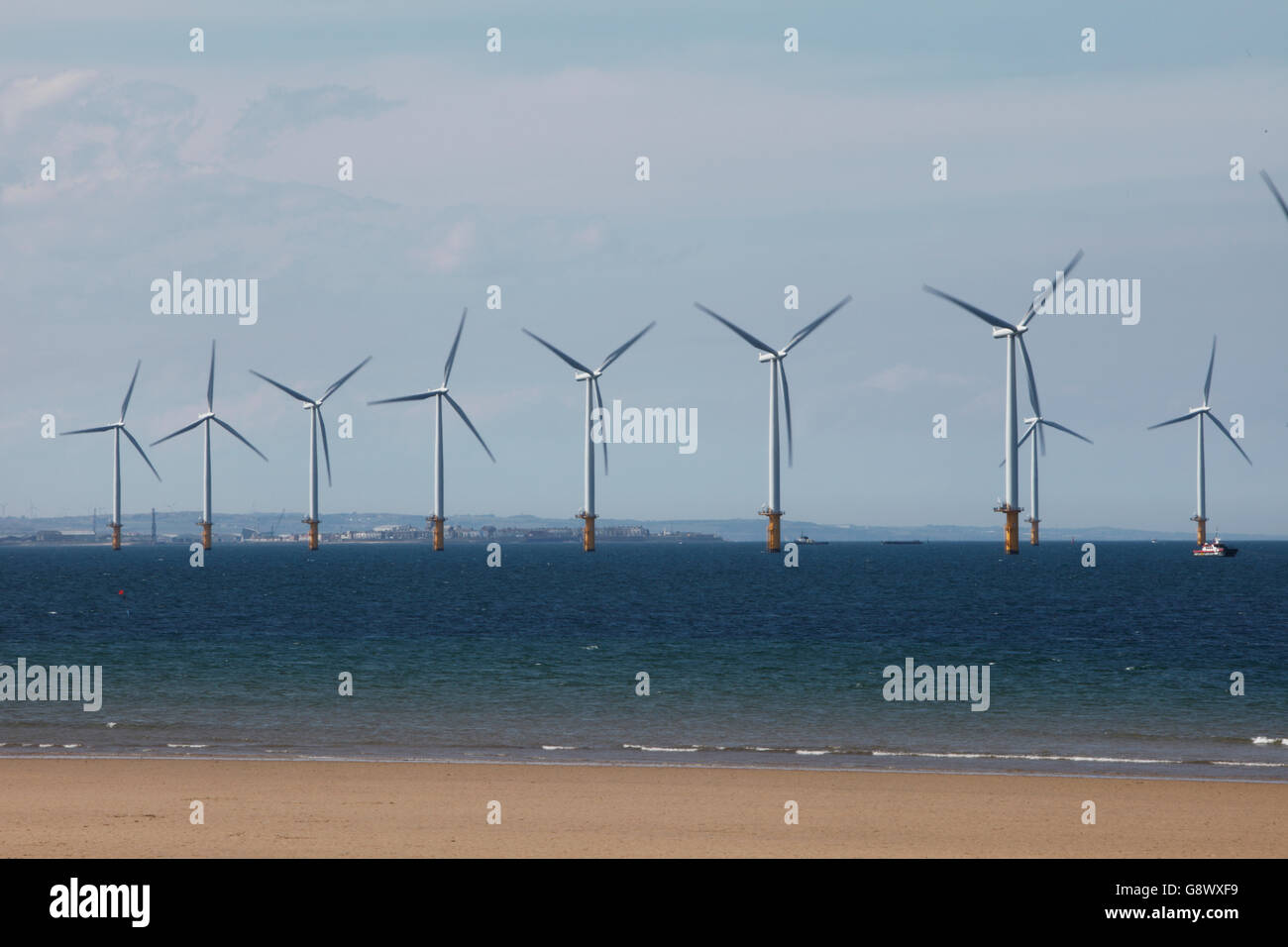 Off shore wind farm hi-res stock photography and images - Alamy