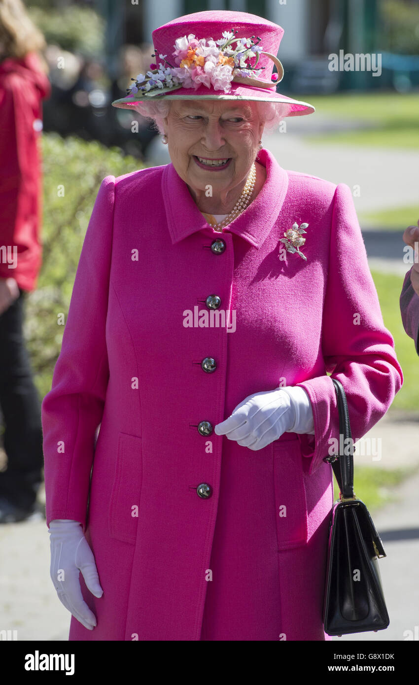 Queen Elizabeth II arrives to officially open the new bandstand at ...