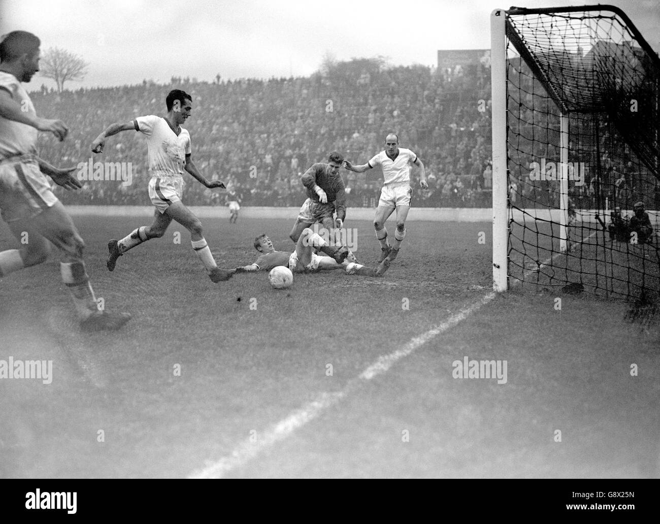 Charlton Athletic's Eddie Werge (c) is denied by Middlesbrough's Bob ...