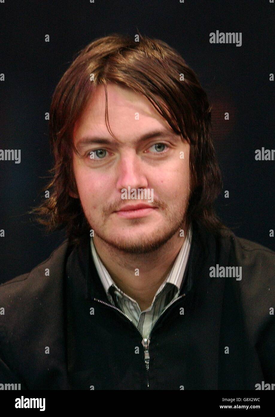 James Stelfox from Starsailor makes a guest appearance Stock Photo - Alamy