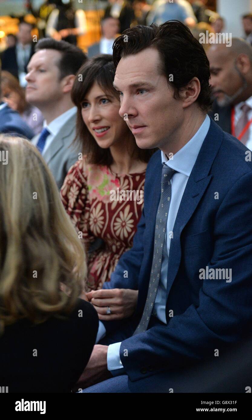 Benedict Cumberbatch and wife Sophie Hunter await the arrival of US ...