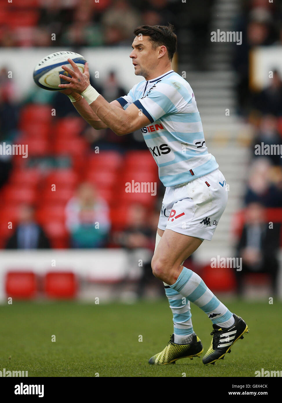 Dan carter racing hi-res stock photography and images - Alamy