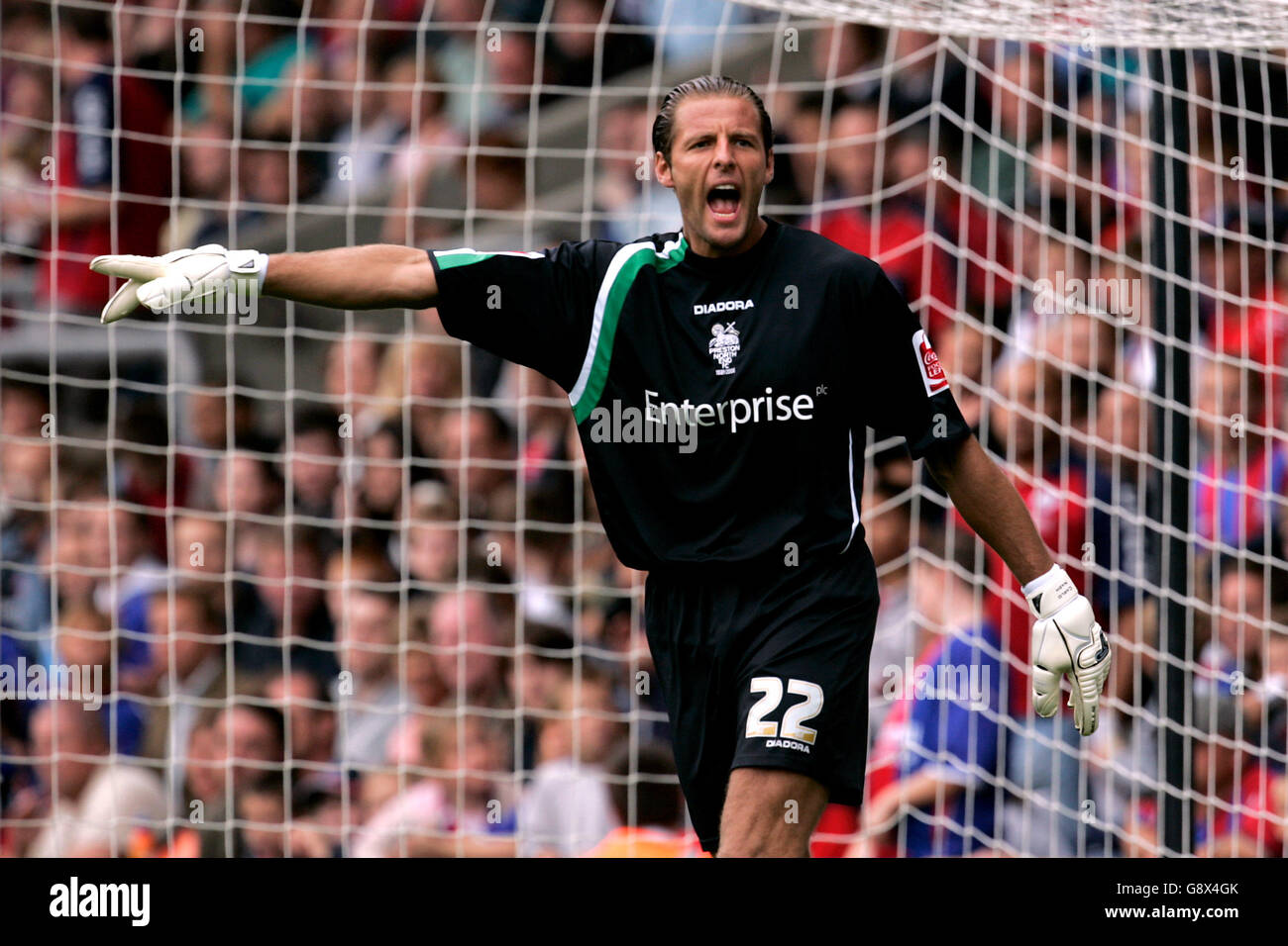 Preston north end goalkeeper carlo nash hi-res stock photography and ...