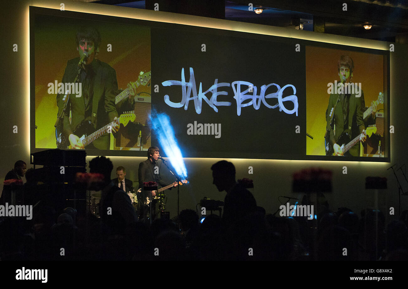Jake bugg performing pfa awards grosvenor house hotel hi-res stock ...