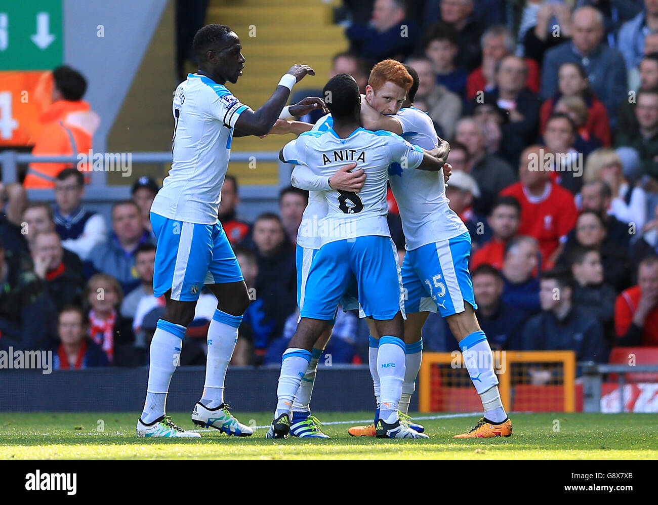 Newcastle United's Jack Colback celebrates scoring his sides second ...