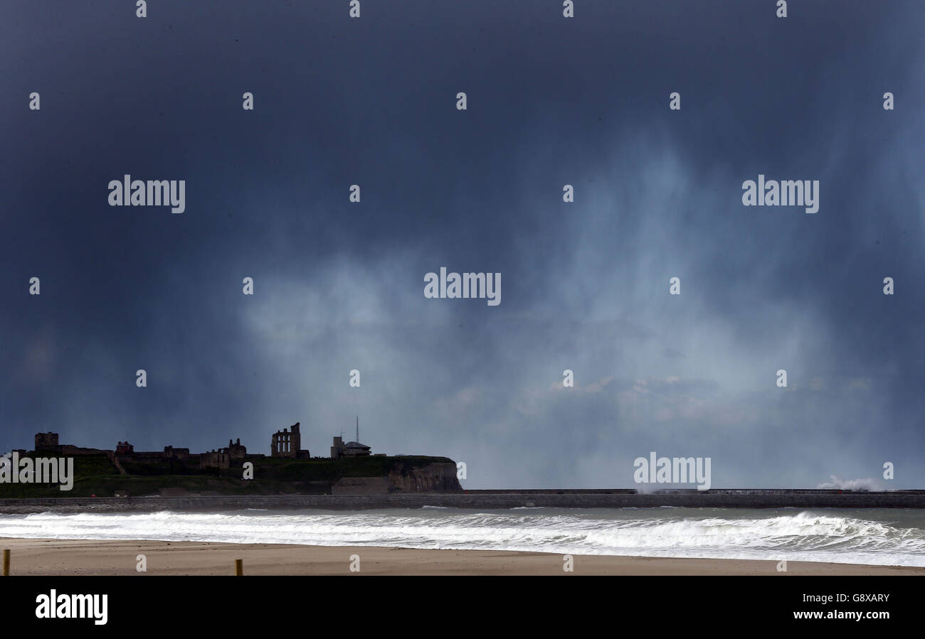 Blast shields hi-res stock photography and images - Alamy