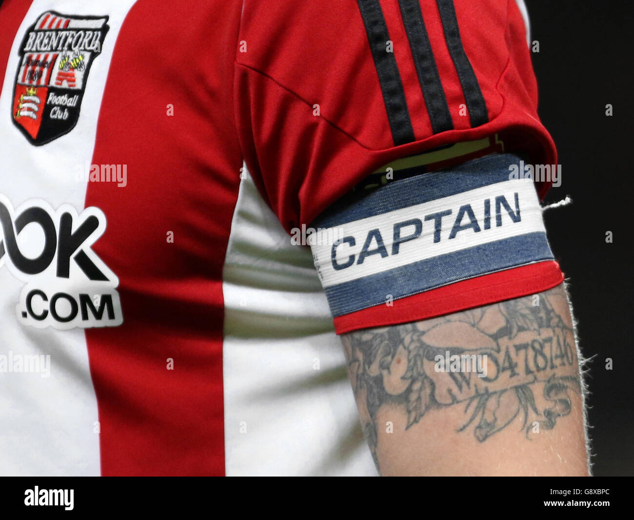 Brentford's Jake Tidwell wearing the captain's arm band during the Sky ...