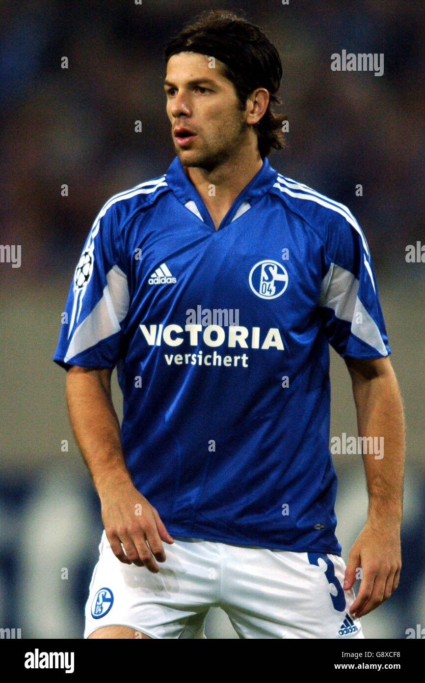 Arena aufschalke levan kobiashvili hi-res stock photography and images ...