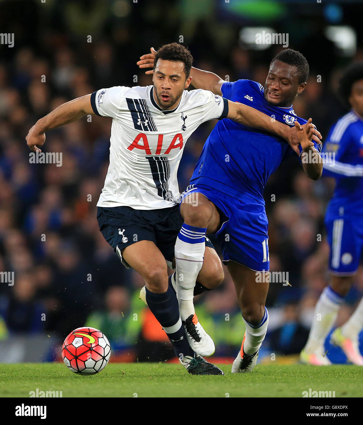 Tottenham Hotspur's Mousa Dembele (left) and Chelsea's John Obi Mikel ...