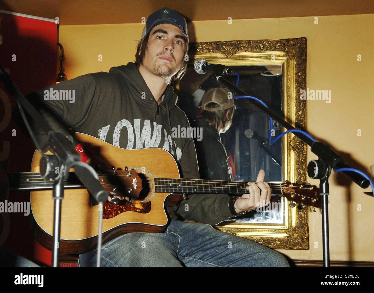 Charlie Simpson of Fightstar performs for Shelter's Million Children ...