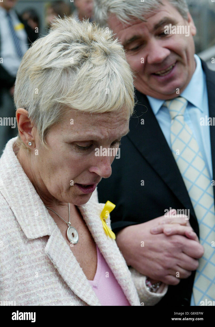 Leave the inquest into his death hi-res stock photography and images ...