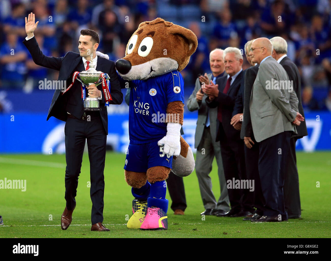 Leicester city mascot hi-res stock photography and images - Alamy