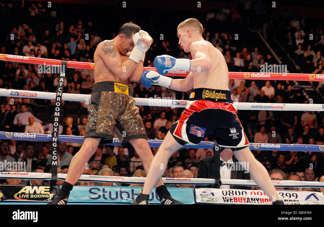 Sean Ben Mulligan (right) and Kevin McCauley during the Welterweight ...
