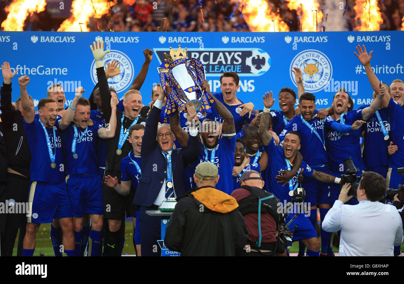 Captain morgan picture hi-res stock photography and images - Alamy