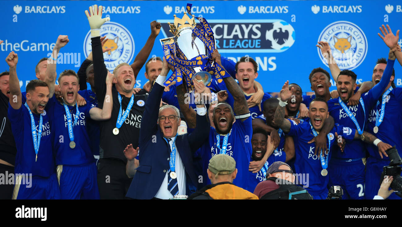 Captain wes morgan hi-res stock photography and images - Alamy