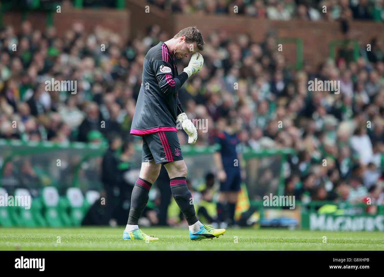 Aberdeen goalkeeper Adam Collin looks dejected during the Ladbrokes ...