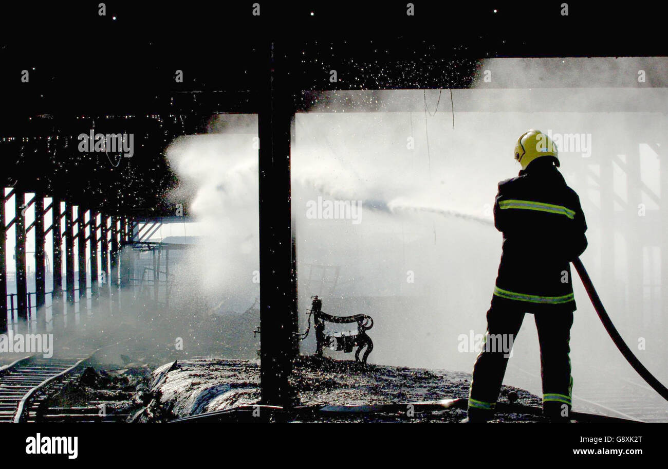 Southend pier fire hi-res stock photography and images - Alamy