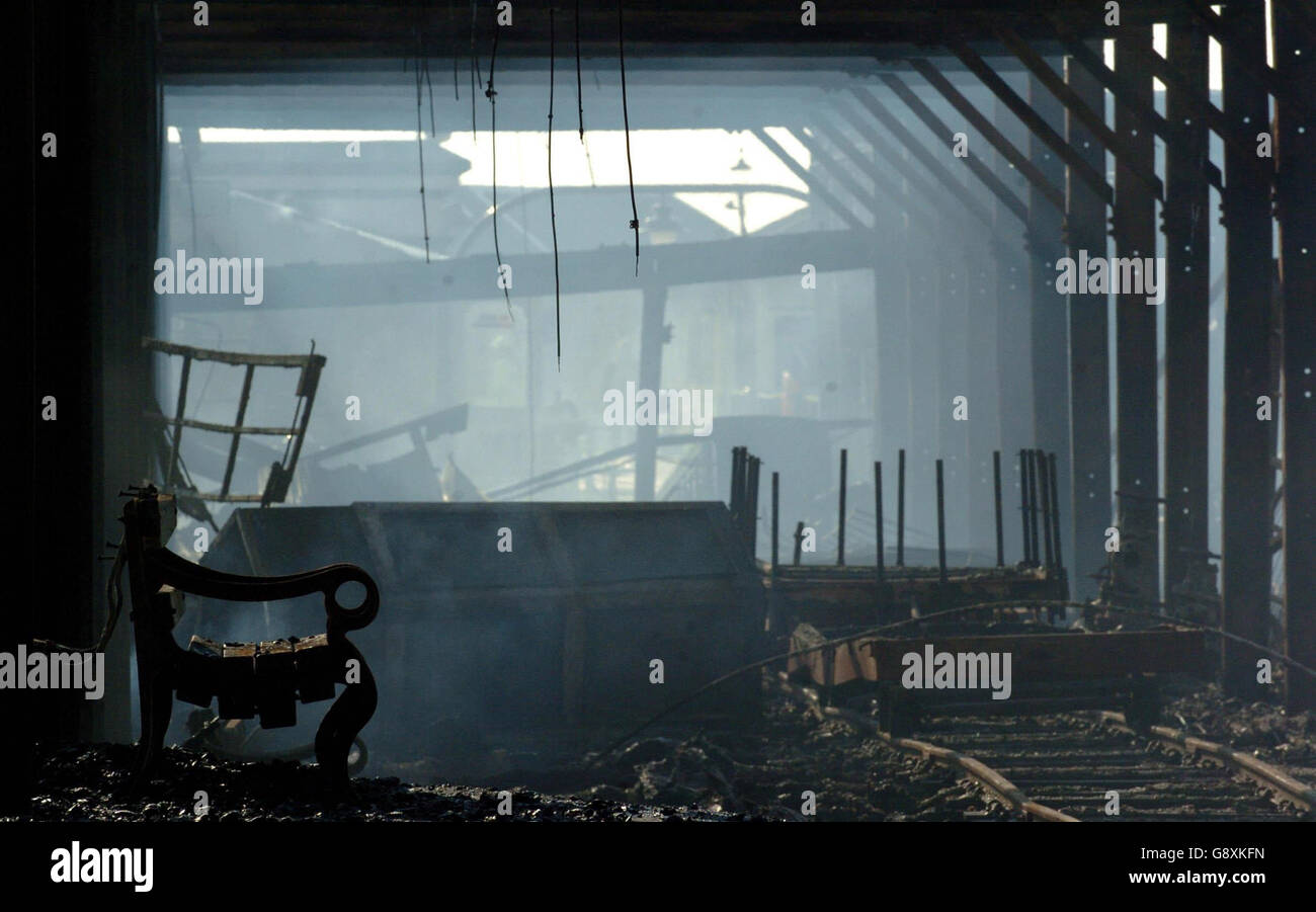 Southend pier fire hi-res stock photography and images - Alamy