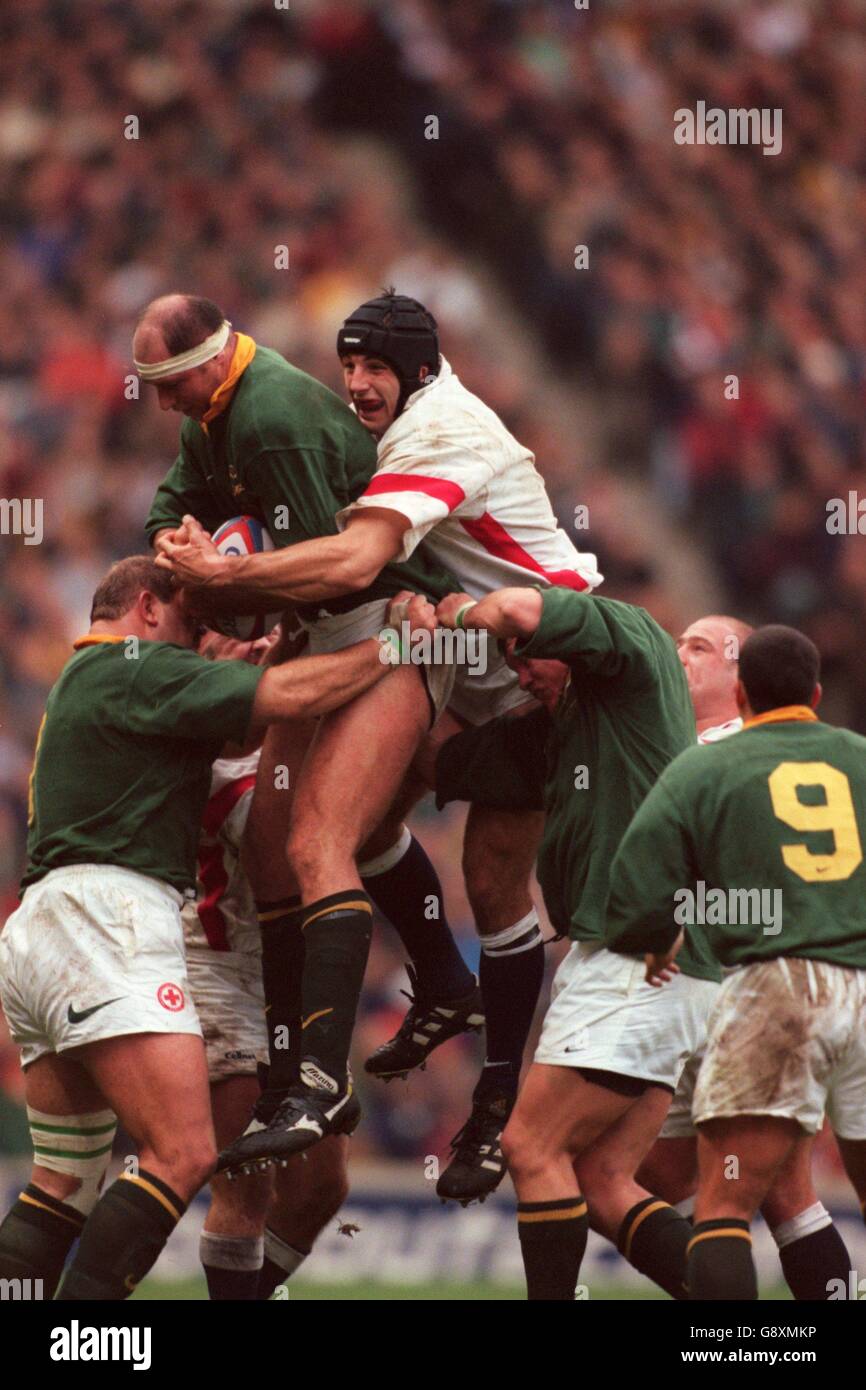 Rugby Union - England v South Africa. Garath Archer of England (centre ...