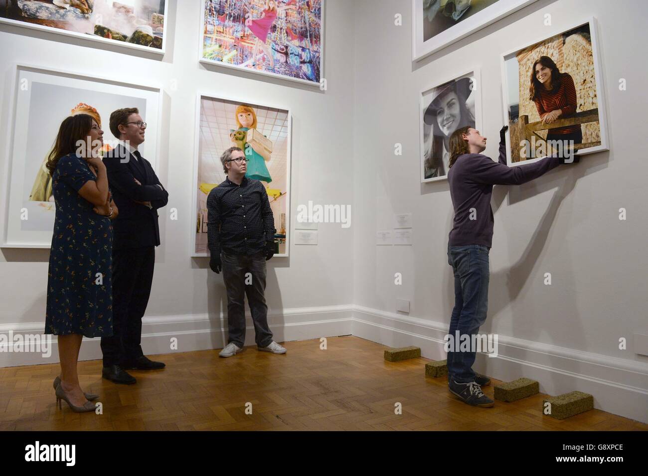 Alexandra shulman left hi-res stock photography and images - Alamy