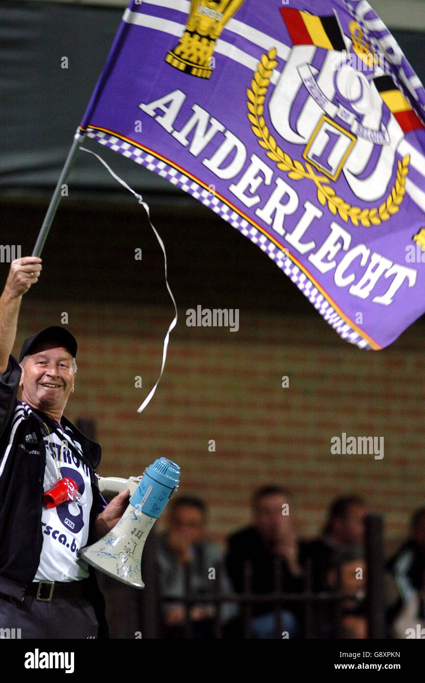 Anderlecht flag hi-res stock photography and images - Alamy