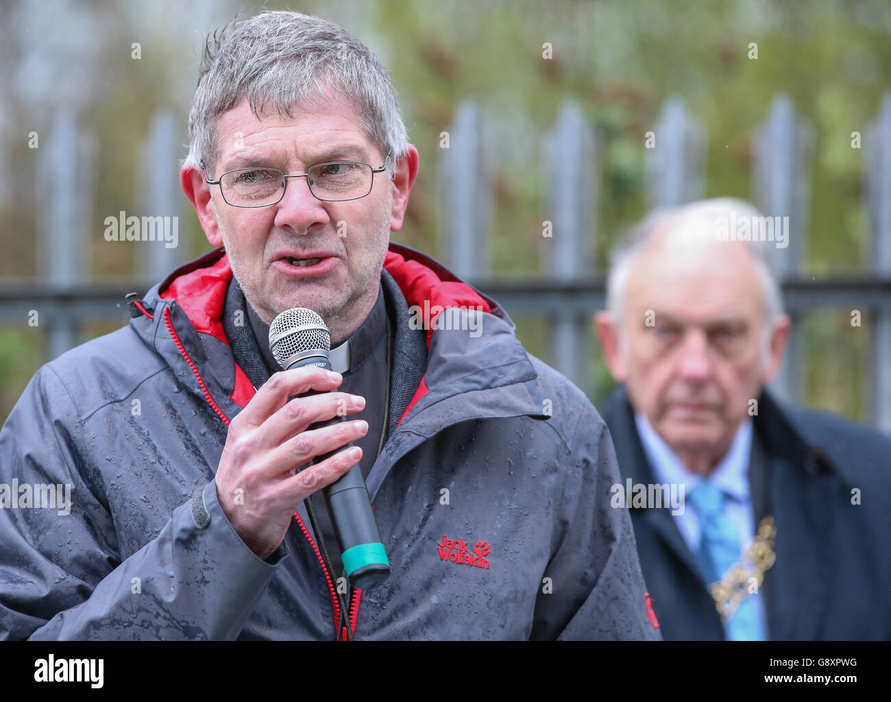 The very reverend john whitcombe hi-res stock photography and images ...