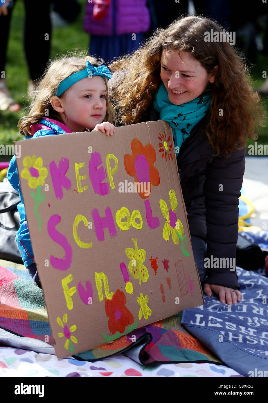 Boycott primary school tests hi-res stock photography and images - Alamy