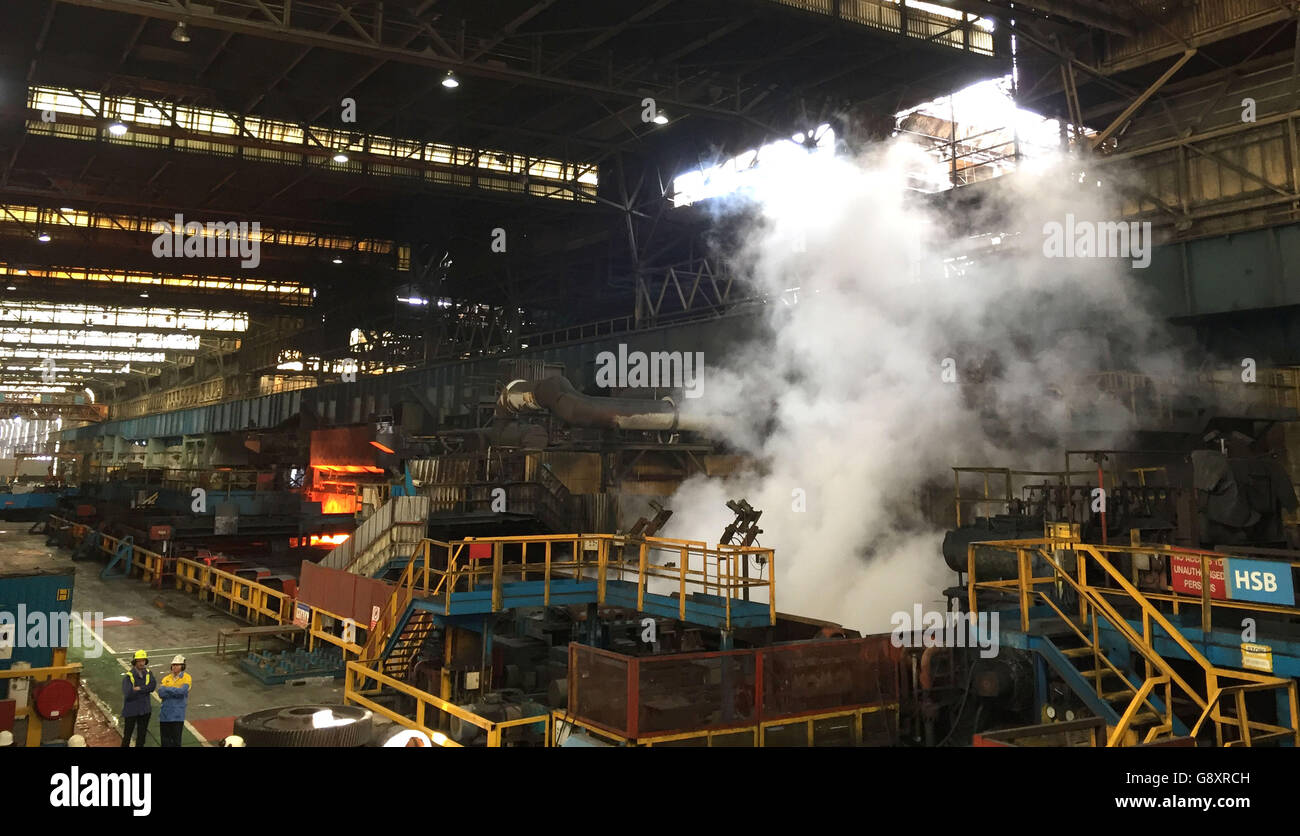 Tata steel steelworks in port talbot hi-res stock photography and ...