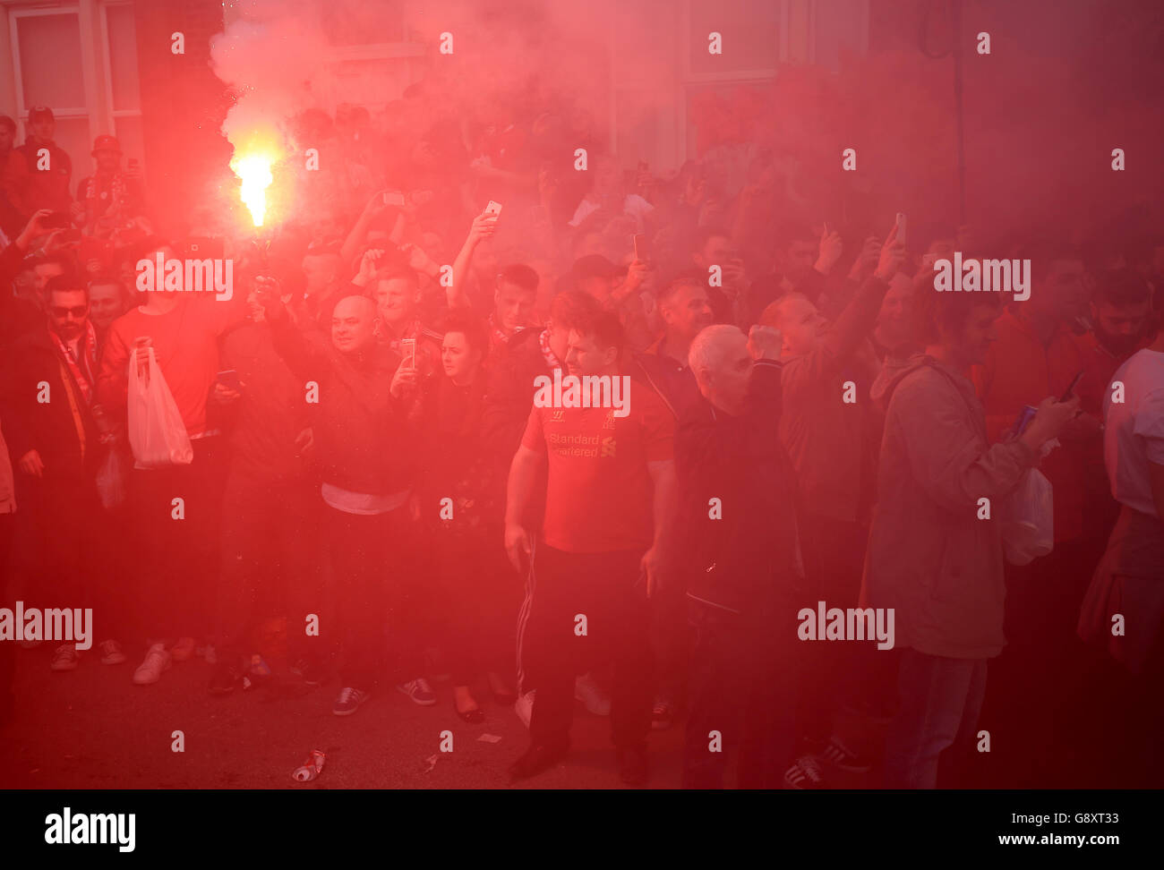 Liverpool fans light flares hi-res stock photography and images - Alamy