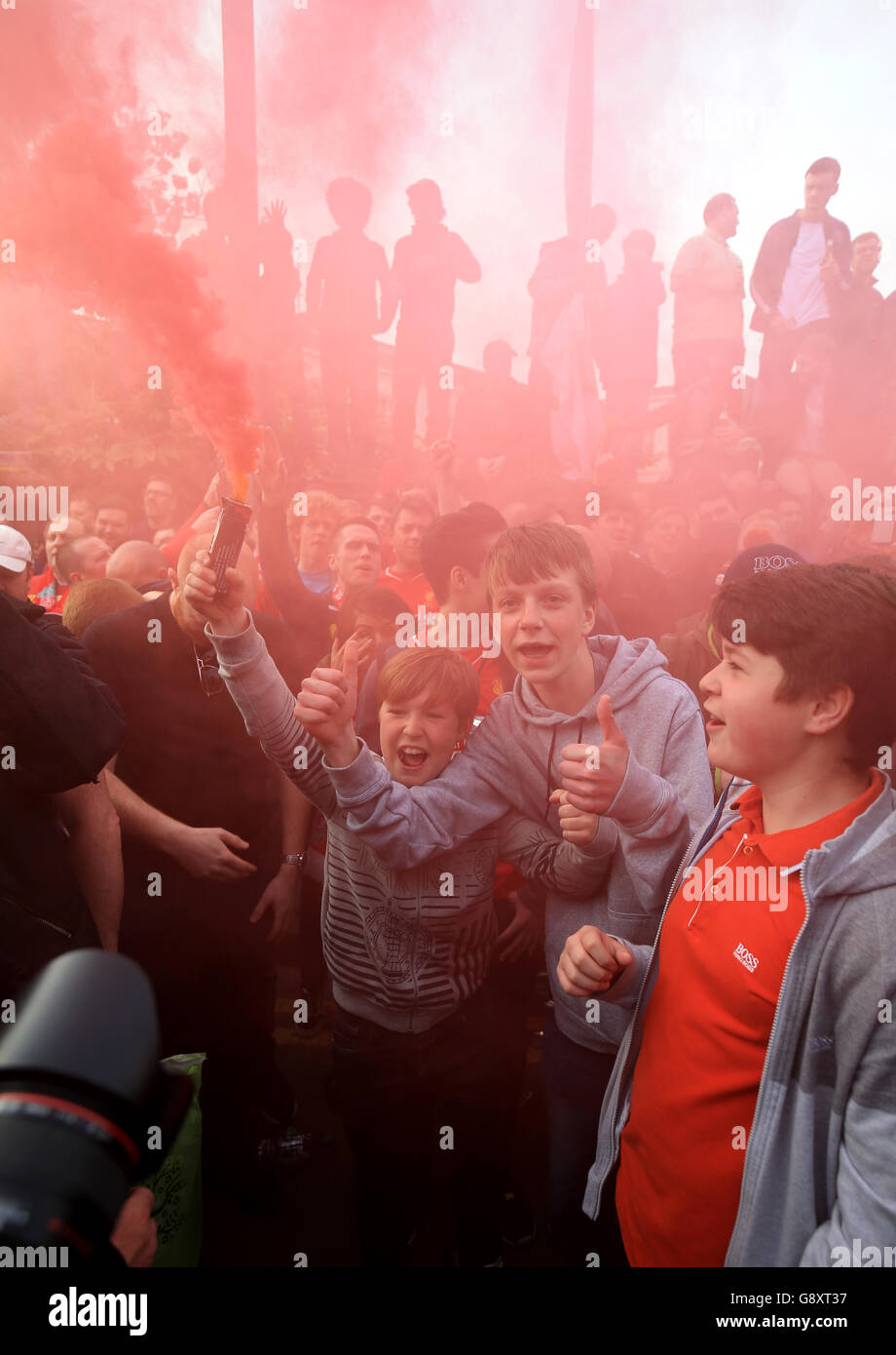 Liverpool fans light flares hi-res stock photography and images - Alamy