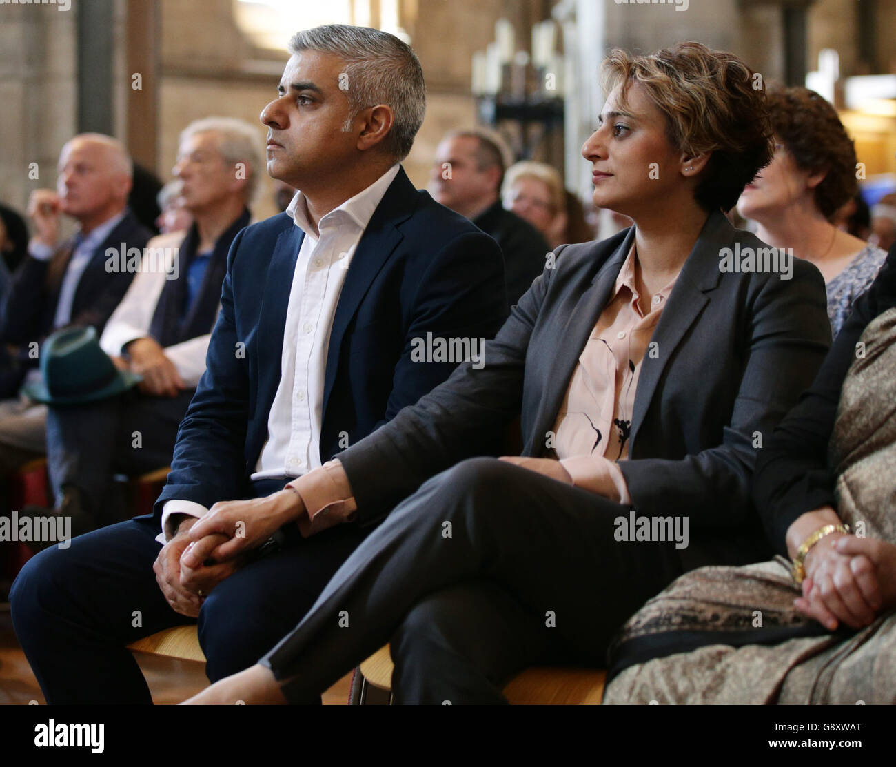 Mayor of London signing ceremony Stock Photo - Alamy