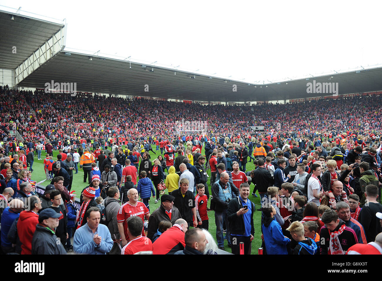Middlesbrough fans celebrate celebrate promotion after the Sky Bet ...