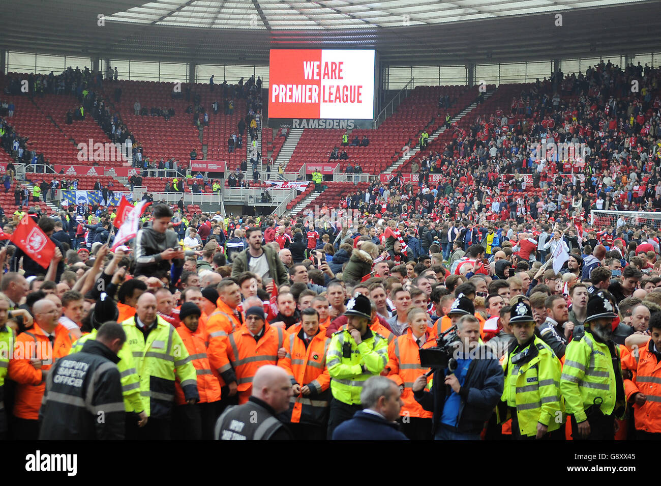 Soccer football football soccer birmpics weekendsport0605 hi-res stock ...