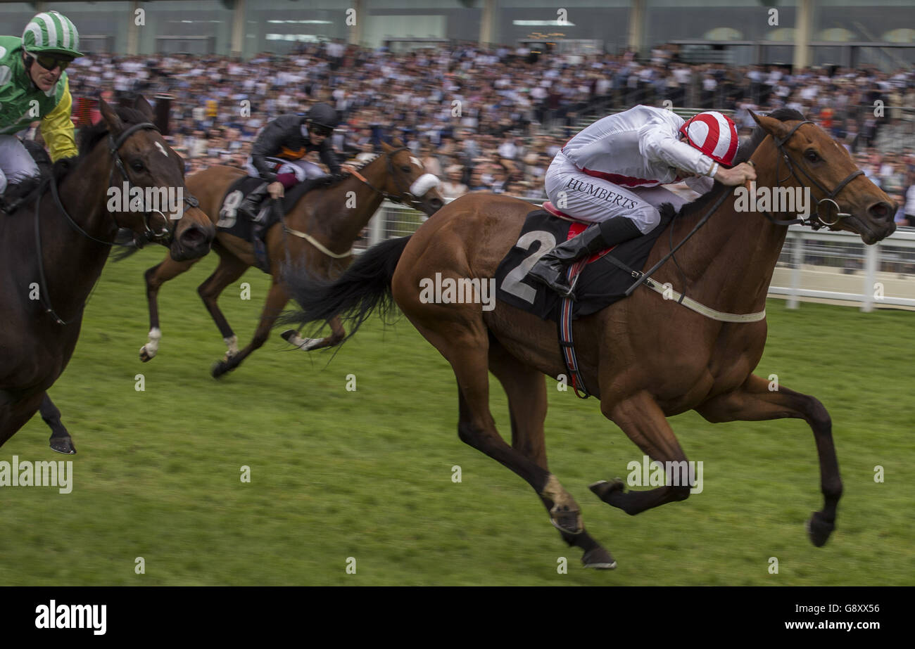 Light and Shade ridden by Martin Harley (right) leads the field home to ...