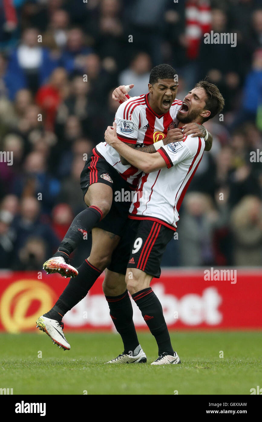 Sunderland's Fabio Borini celebrates scoring his side's second goal of ...