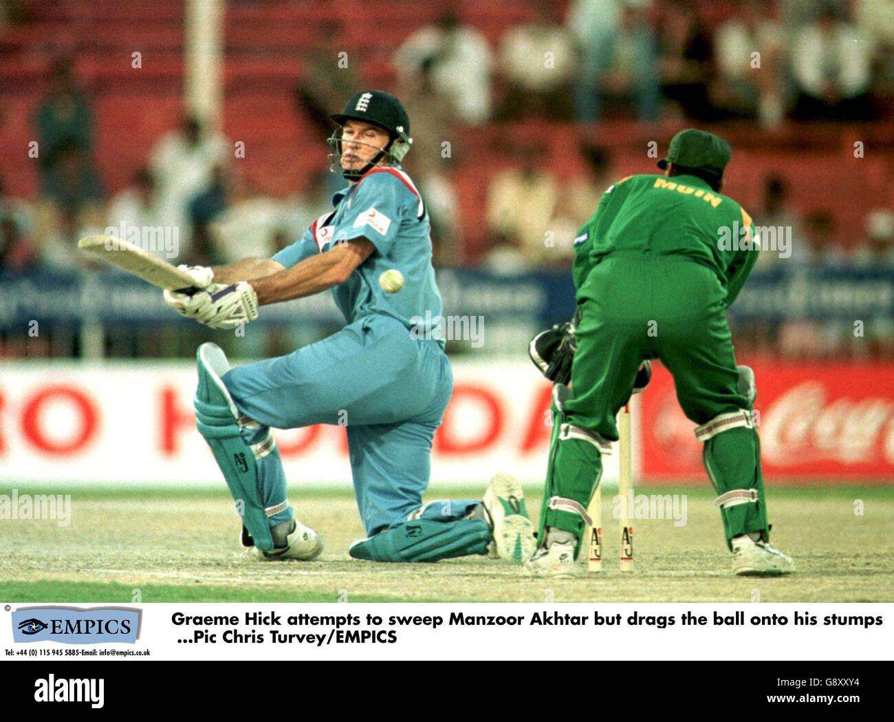 Onto stumps hi-res stock photography and images - Alamy