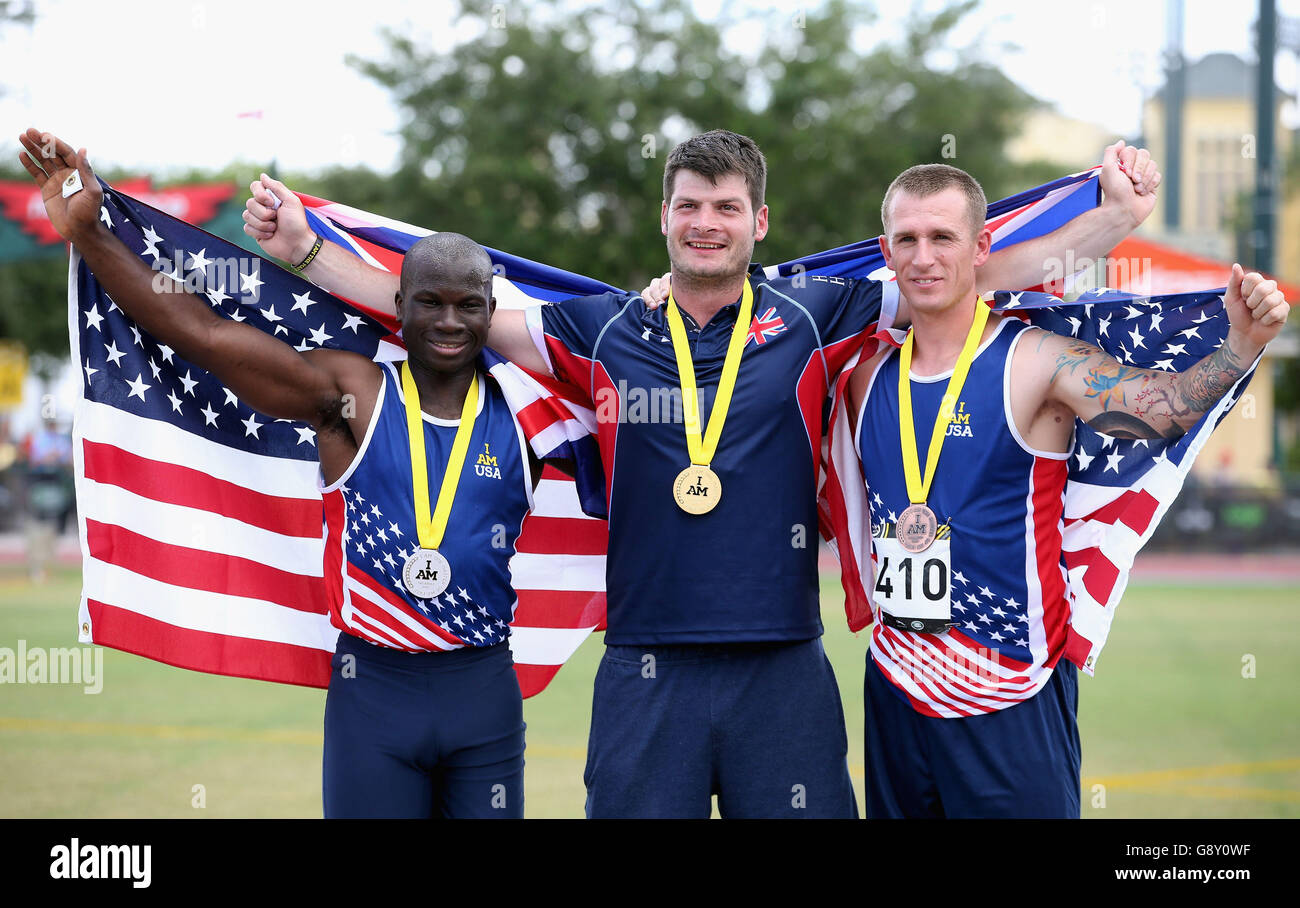 Former Army Captain David Henson (centre), who won the gold medal for ...