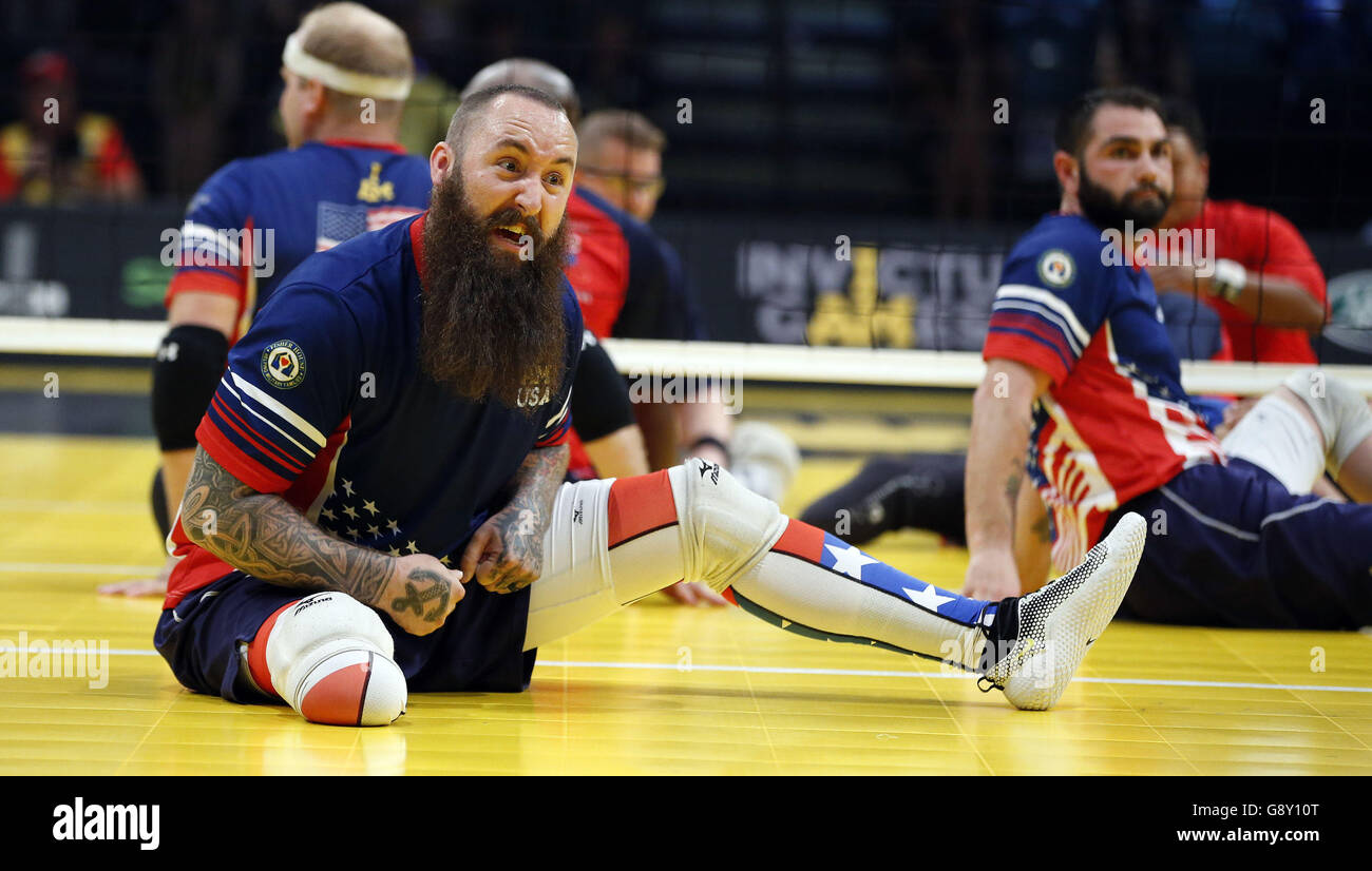 Volleyball final invictus games hi-res stock photography and images - Alamy