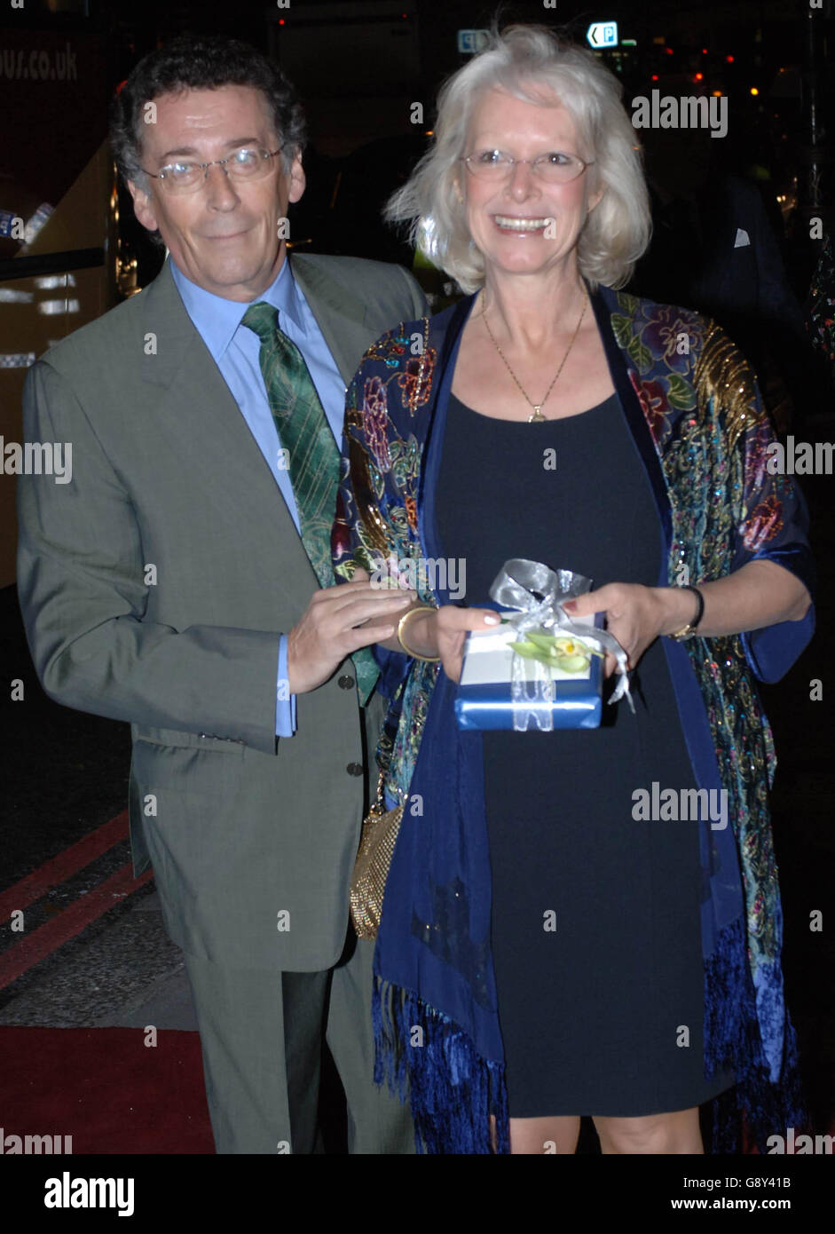 80th birthday party former tory prime minister baroness thatcher hi-res ...