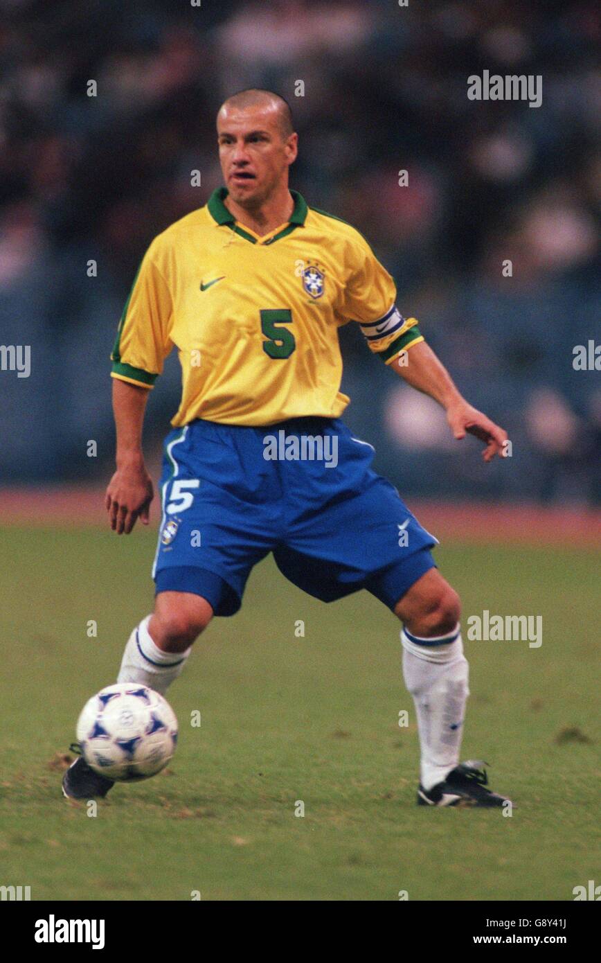 Dunga brazil hi-res stock photography and images - Alamy