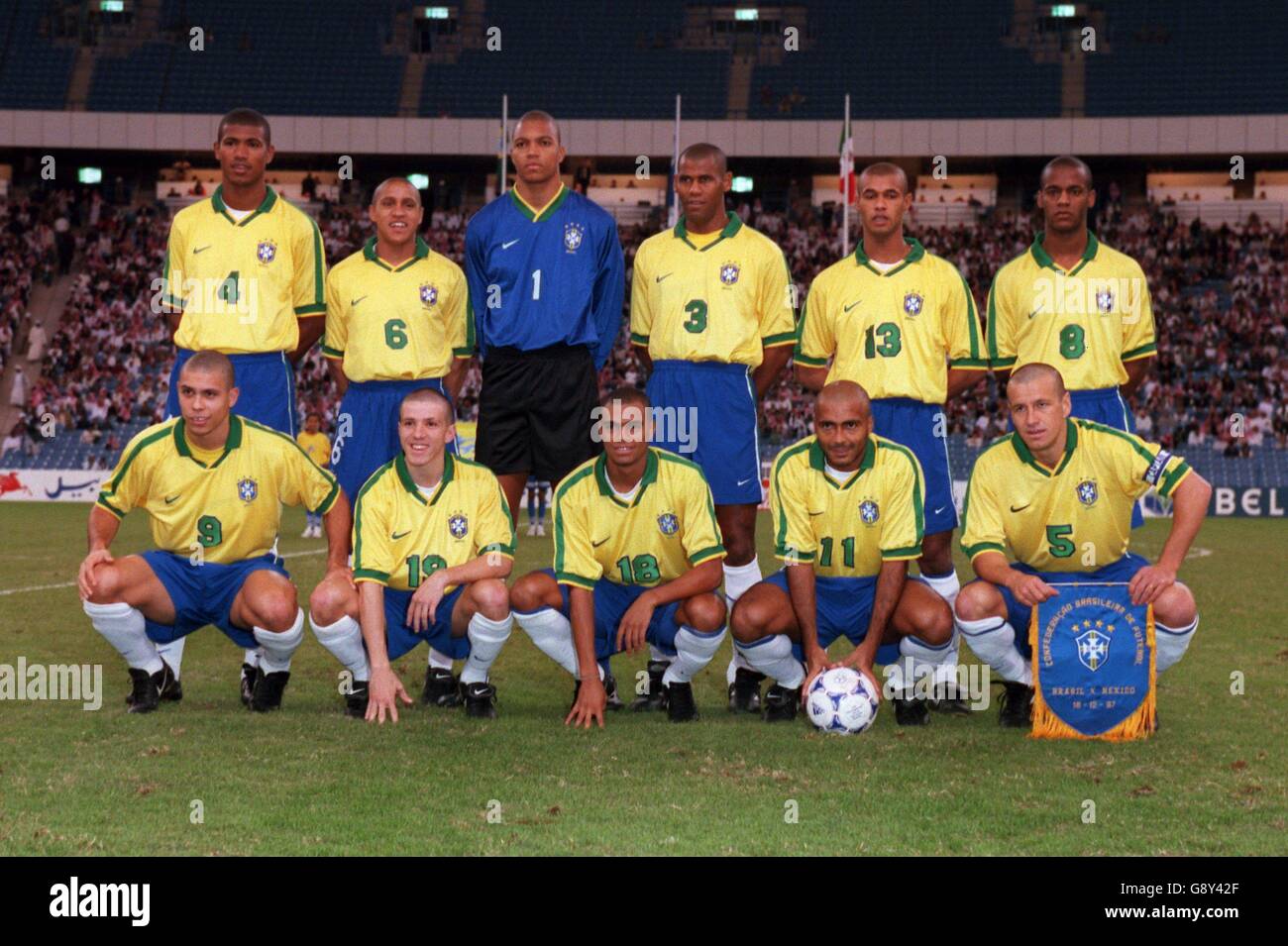 Soccer - FIFA Confederations Cup - Brazil v Mexico Stock Photo - Alamy