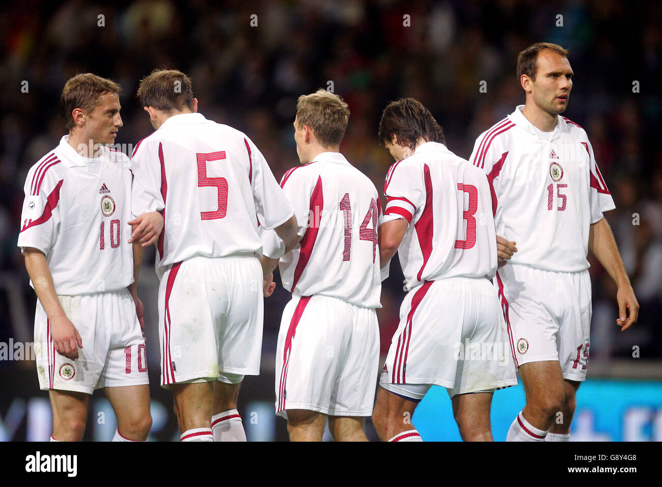 Soccer - FIFA World Cup 2006 Qualifier - Group Three - Portugal v ...