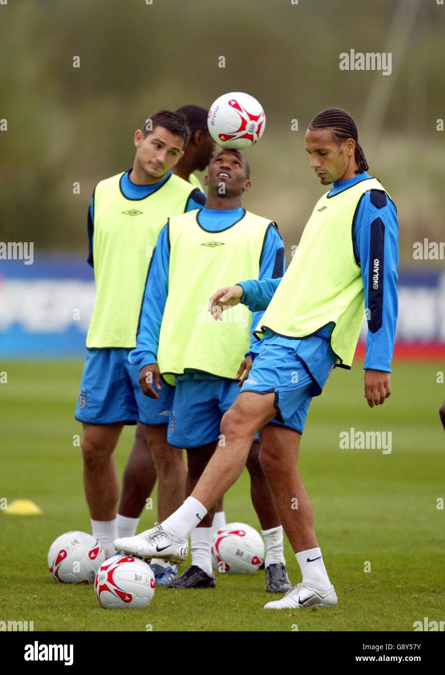 Jermain defoe and rio ferdinand during training hi-res stock ...