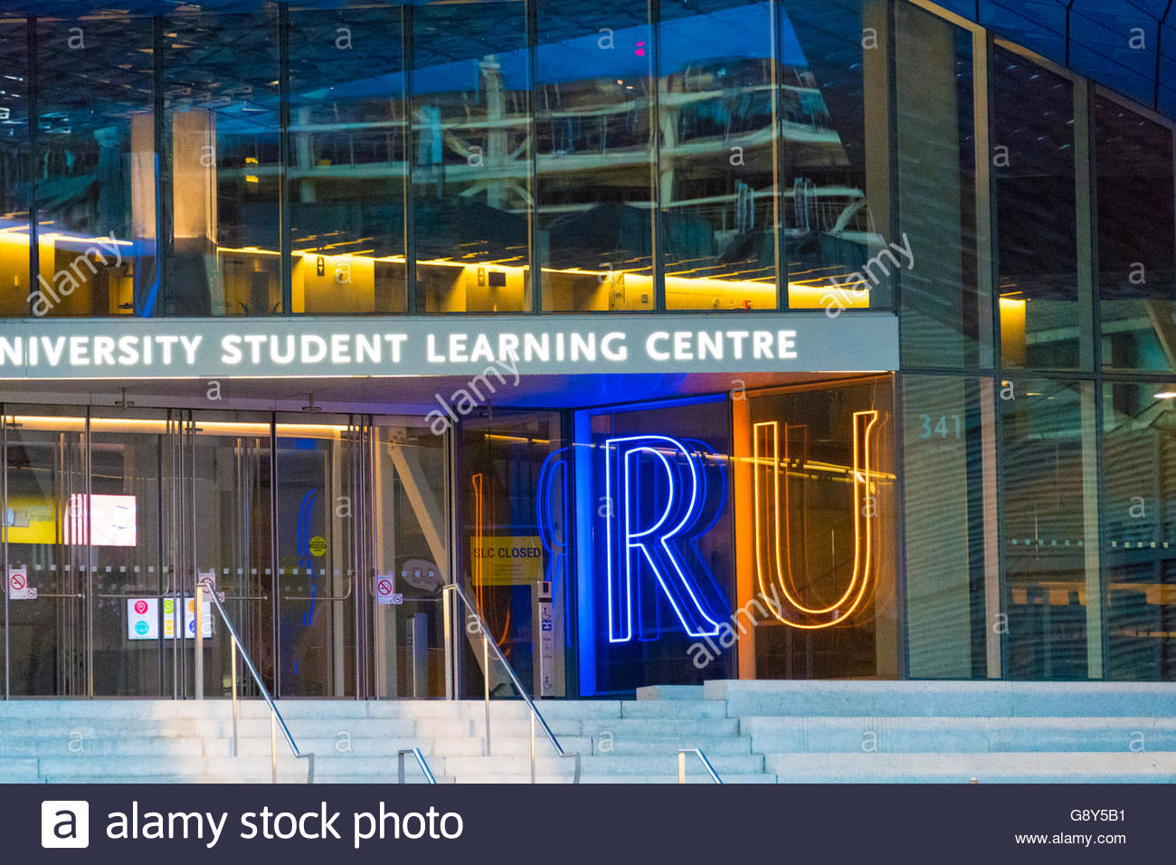 Ryerson University Stock Photos & Ryerson University Stock Images - Alamy