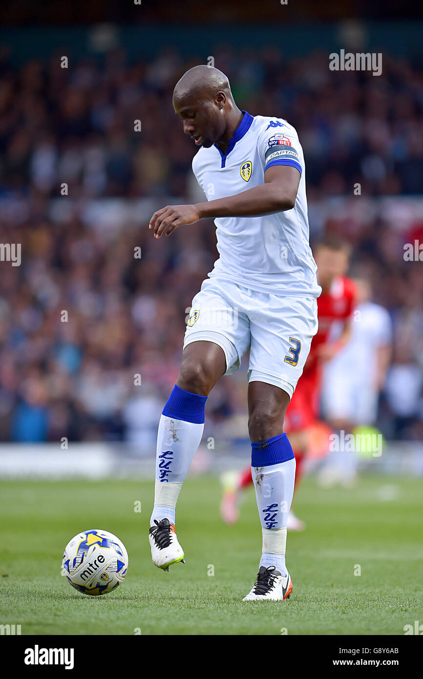 Sol bamba leeds hi-res stock photography and images - Alamy
