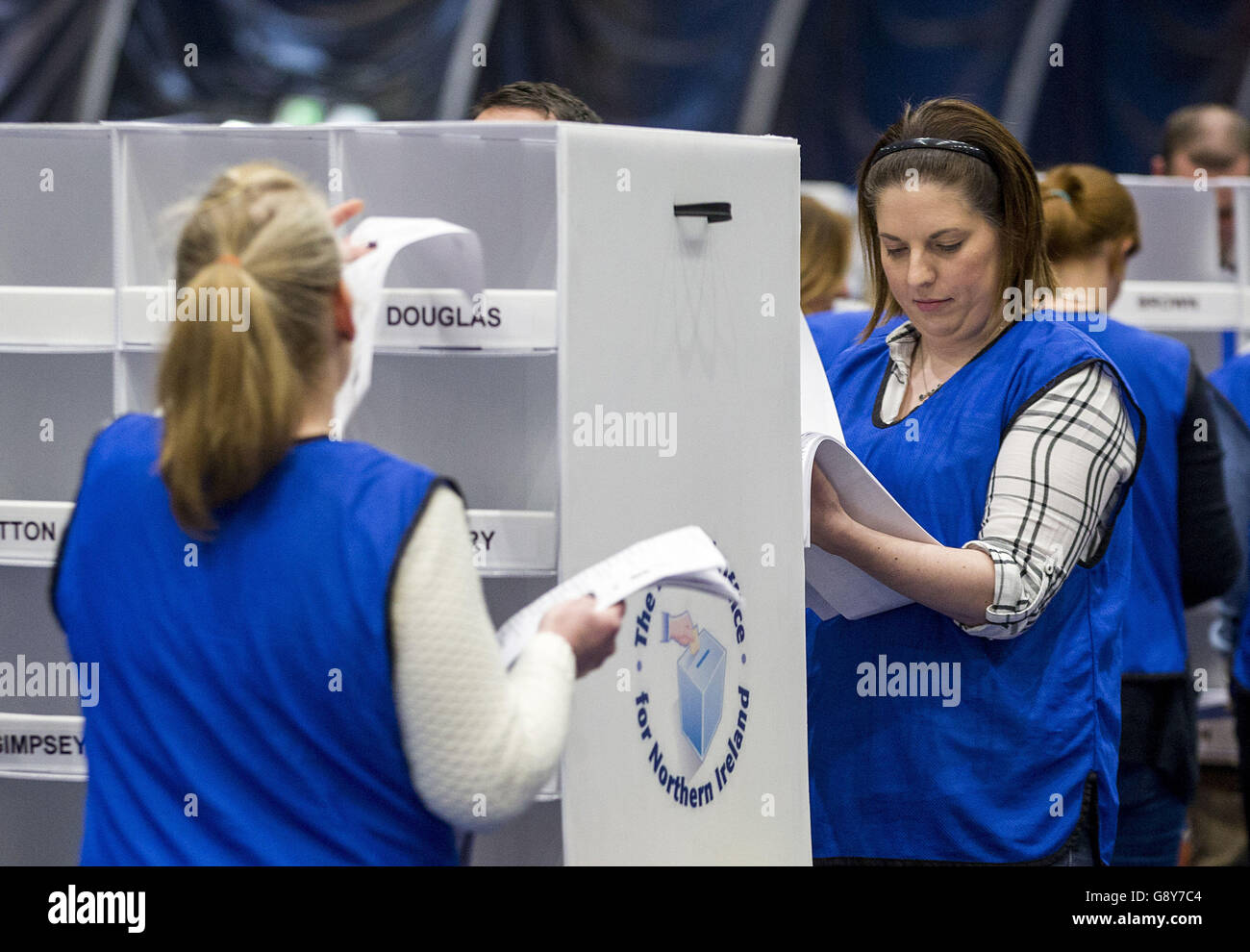 General election counters hi-res stock photography and images - Alamy